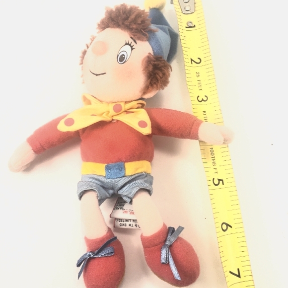 Gund | Toys | Noddy Plush Elf By Gund Stocking Hat With Bell Yellow ...